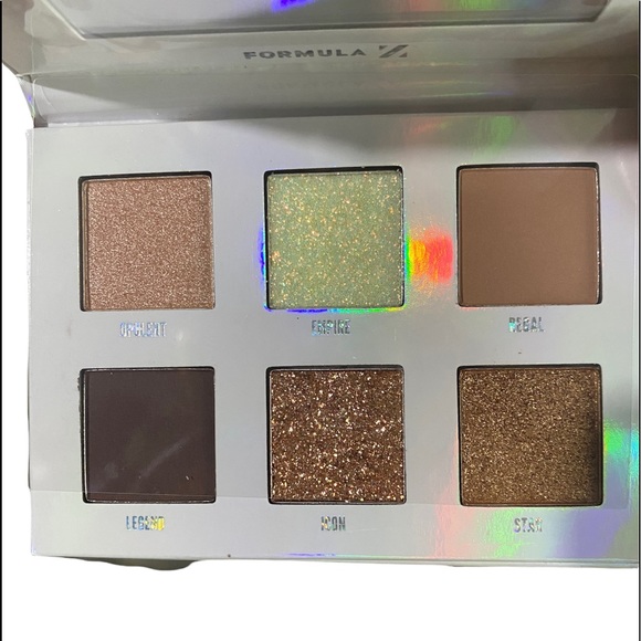 Formula Z | Makeup | Brand New Pigmented Natural And Glitter Eyeshadow ...